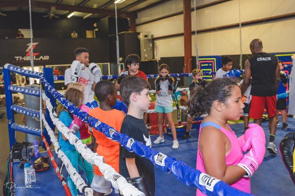 KINGDOM BOXING AND FITNESS - 14 Photos - 112 Constitution Dr, Warner ...