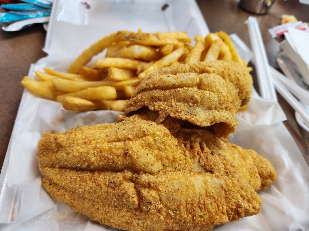 OCEAN SEAFOOD & CHICKEN - Updated May 2026 - 12 Photos - 611 Bessemer ...