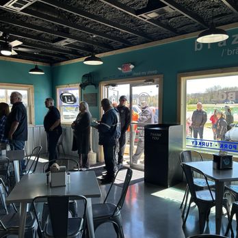 BRAZEN QUE - Updated April 2025 - 34 Photos & 14 Reviews - 5172 Bradford Hicks Dr, Livingston ...