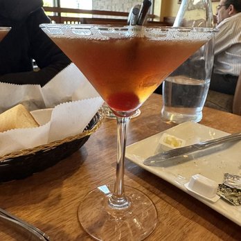 FRANCO’S METRO RESTAURANT, BAR & PIZZA - Updated August 2025 - 490 ...