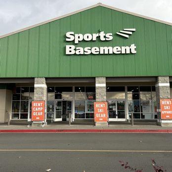 SPORTS BASEMENT - SANTA ROSA - Updated November 2025 - 73 Photos & 129 ...