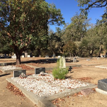 GEORGE C YOUNT PIONEER CEMETERY - Updated November 2024 - 2901 Jackson ...