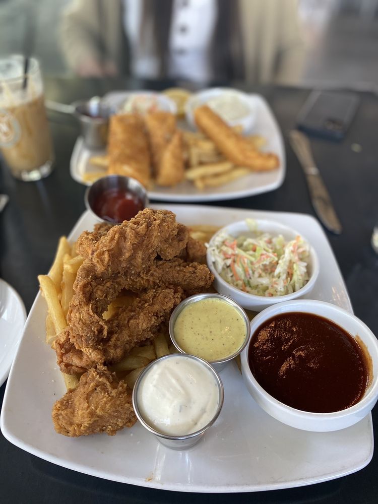 THE PARLAY KITCHEN + COCKTAILS - 347 Photos & 354 Reviews - Gastropubs ...