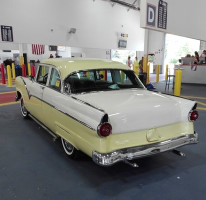 AMERICA’S AUTO AUCTION - Updated December 2025 - 51 Photos - 400 ...