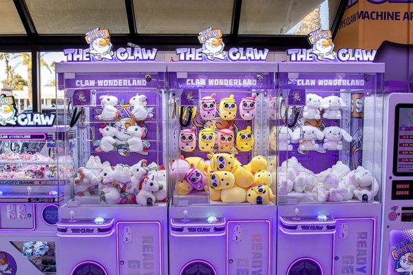 THE CLAW ARCADE - Updated October 2025 - 1257 Photos & 1225 Reviews - 4850 W Flamingo Rd, Las ...