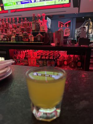 TROPHY CHEST SPORTS BAR AND CLUB - DALLAS - Updated October 2025 - 76 ...