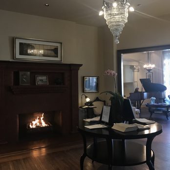 STONEHURST PLACE - Updated October 2025 - 129 Photos & 36 Reviews - 923 ...