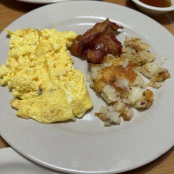 GRANBURY PANCAKE HOUSE - Updated April 2025 - 31 Photos & 37 Reviews ...