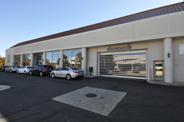 Lindsay Lexus Service Center