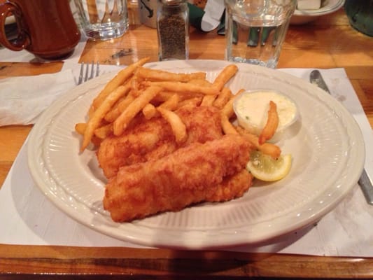 TRACKS BAR AND FAMILY DINING - 10 Photos & 20 Reviews - W7916 Hwy 70 ...