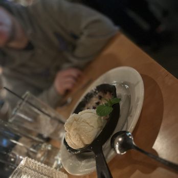 FIVE RESTAURANT BISTRO - Updated June 2025 - 412 Photos & 534 Reviews ...