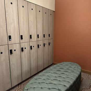 ASTRAL SPA - Updated November 2025 - 15 Photos - 2705 Central Ave, Hot ...