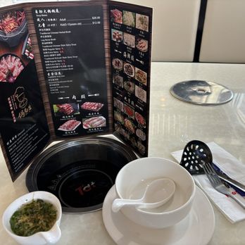 MR POT HOT POT - Updated December 2025 - 56 Photos & 44 Reviews - 2550 ...