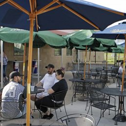 THE DOG HOUSE BAR AND GRILL - Updated December 2025 - 81 Photos & 52 ...