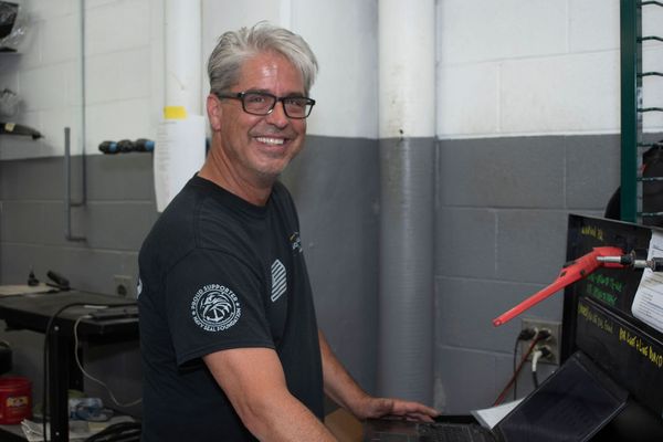 GOLD COAST AUTO BODY - Updated January 2026 - 205 Photos & 204 Reviews ...