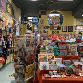 BOO RADLEY’S - Updated July 2024 - 69 Photos & 114 Reviews - 232 N ...