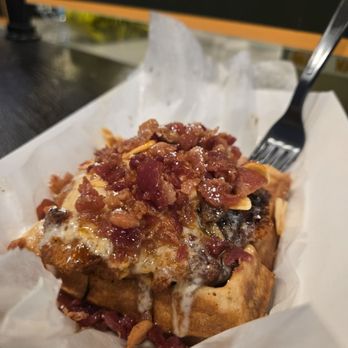 MR. WAFFLE - Updated December 2025 - 129 Photos & 54 Reviews - 1526 1st ...