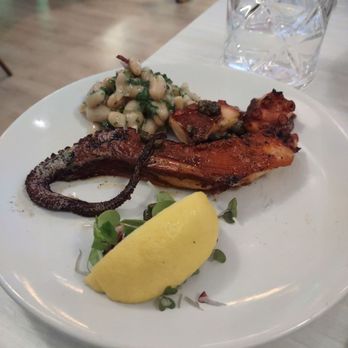 PERLA SEAFOOD BISTRO - Updated December 2025 - 73 Photos & 45 Reviews ...