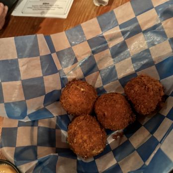 HESSEN HAUS - Updated February 2025 - 398 Photos & 399 Reviews - 101 ...