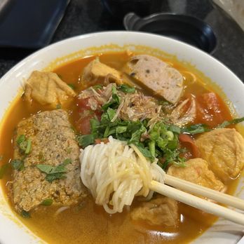 QUAN MII - Updated November 2024 - 1797 Photos & 713 Reviews - 16031 ...