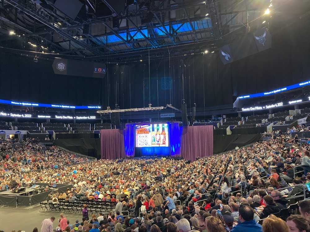 SPECTRUM CENTER - 527 Photos & 221 Reviews - 333 East Trade St ...