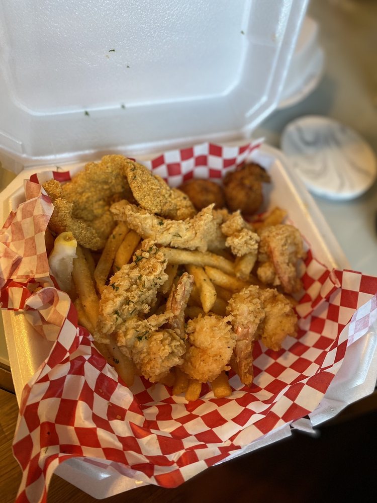 THE CATCH - Updated January 2025 - 42 Photos & 85 Reviews - 5111 82nd ...