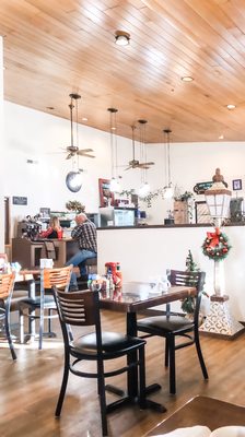 BIG Y CAFE - Updated June 2024 - 143 Photos & 163 Reviews - 7546 ...