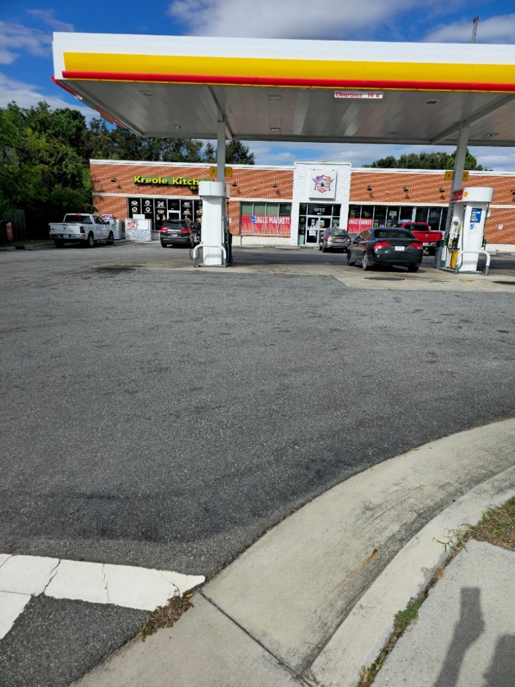 SHELL EAGLE MARKET - Updated July 2025 - 2120 W Bay St, Savannah ...
