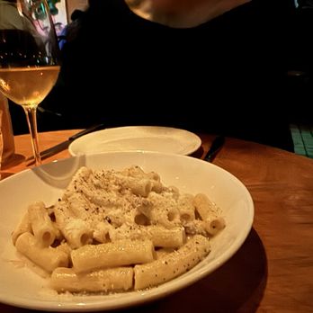 ETRA - Updated October 2025 - 266 Photos & 135 Reviews - 737 N Western ...