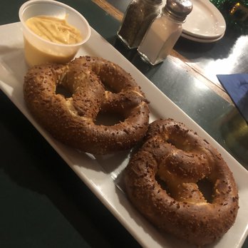 SOMEWHERE ELSE TAVERN - Updated December 2025 - 31 Photos & 33 Reviews ...