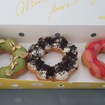 MOCHINUT - Updated October 2024 - 177 Photos & 35 Reviews - 11757 Beach ...