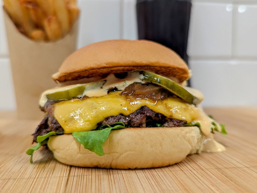 THE PIG AND FIG - Updated November 2025 - 3400 Comsouth Dr, Austin ...