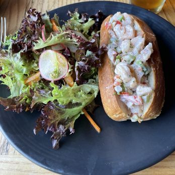 BRICK FARM TAVERN - Updated October 2025 - 695 Photos & 374 Reviews ...