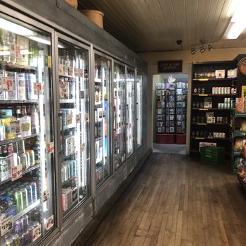 CASTLETON VILLAGE STORE - Updated December 2025 - 13 Photos - 583 Main ...