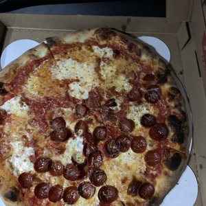 GRIGG STREET PIZZA - 29 Photos & 57 Reviews - 1 Grigg St, Greenwich, CT ...