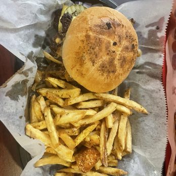 YANKEE BBQ - Updated September 2025 - 103 Photos & 72 Reviews - 4572 ...