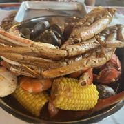 PIER 88 BOILING SEAFOOD & BAR LYNNWOOD - 64 Photos & 69 Reviews - 3015 ...