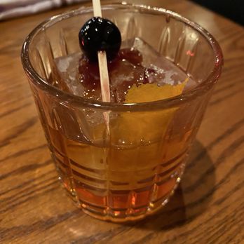 BASTA PIZZERIA - Updated June 2025 - 399 Photos & 405 Reviews - 121 ...