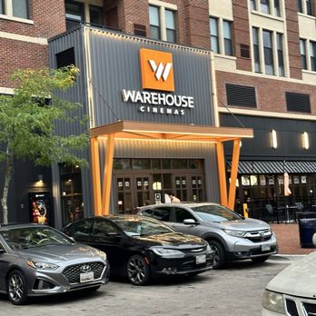 WAREHOUSE CINEMAS ROTUNDA - Updated March 2025 - 105 Photos & 59 ...
