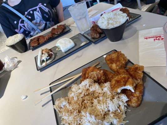 CHINGU KOREAN FRIED CHICKEN - Updated October 2025 - 34 Photos - 915 ...