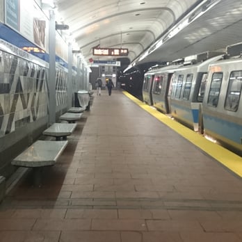 BLUE LINE MBTA - Updated June 2024 - 24 Photos & 41 Reviews - Boston ...