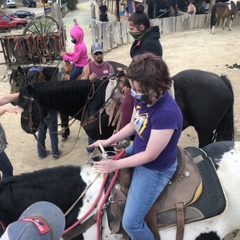 GRINDSTONE STABLES - Updated December 2025 - 58 Photos & 59 Reviews ...