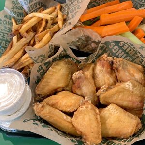 WINGSTOP - 41 Photos & 60 Reviews - 3803 Merle Hay Rd, Des Moines, Iowa ...