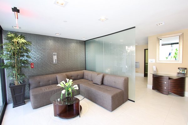 STRATHMORE REGENCY - Updated December 2025 - 40 Photos & 17 Reviews ...