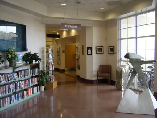 NEW SMYRNA BEACH REGIONAL LIBRARY - Updated December 2025 - 11 Photos ...