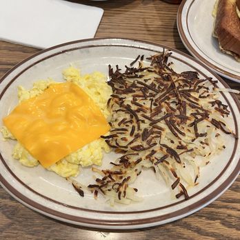 VIP’S CAFE - Updated August 2024 - 505 Photos & 675 Reviews - 18345 ...