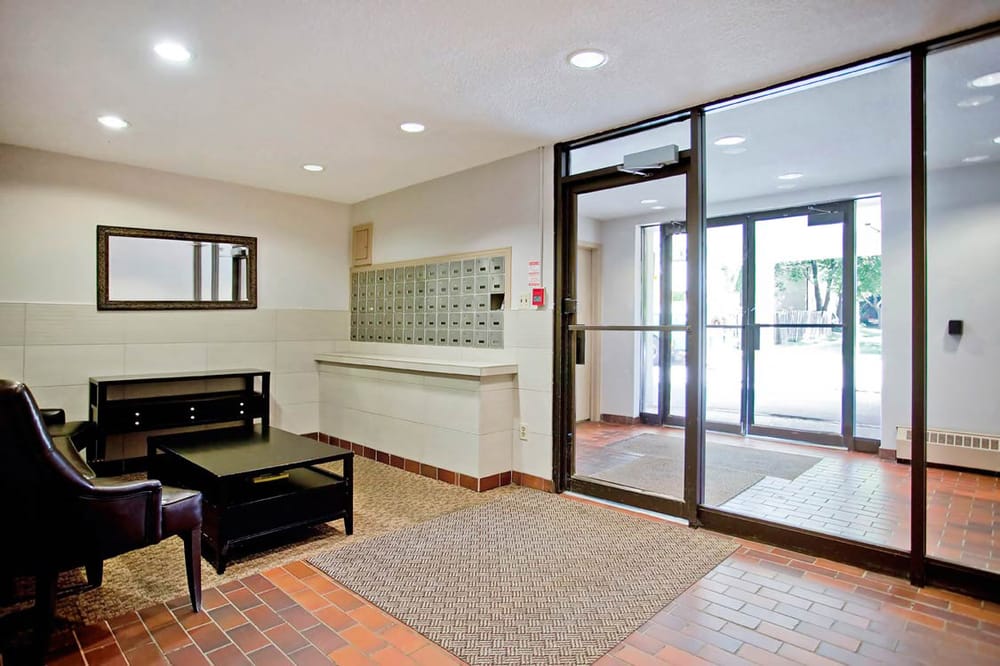 SHEPPARD MANOR APARTMENTS - Updated November 2025 - 11 Dervock Cresent ...