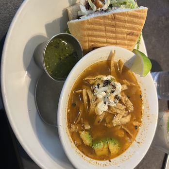 XOCO - Updated January 2025 - 3565 Photos & 3979 Reviews - 449 N Clark ...