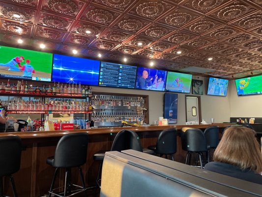 QUINTON’S BAR & DELI - Updated December 2025 - 5741 C St SW, Cedar ...