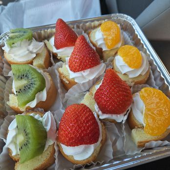 ASAHI BAKERY - Updated December 2025 - 100 Photos & 140 Reviews - 6056 ...